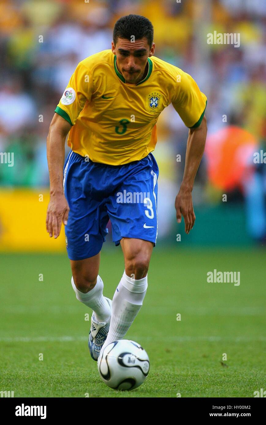 Lúcio bayern munich hi-res stock photography and images - Alamy