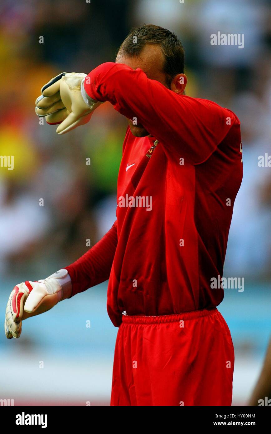 Mark schwarzer of australia hi-res stock photography and images - Alamy