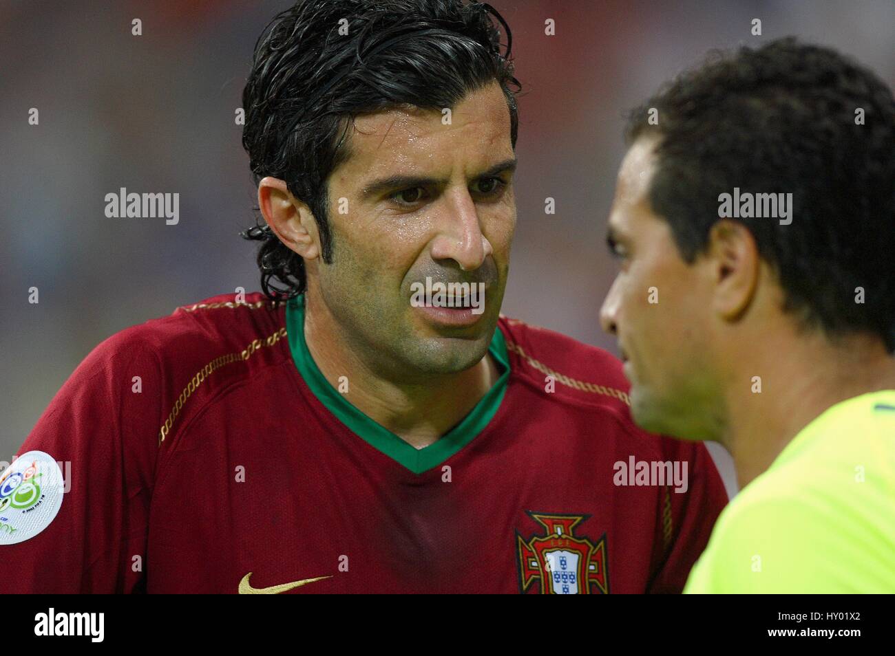 Figo portugal goal hi-res stock photography and images - Alamy