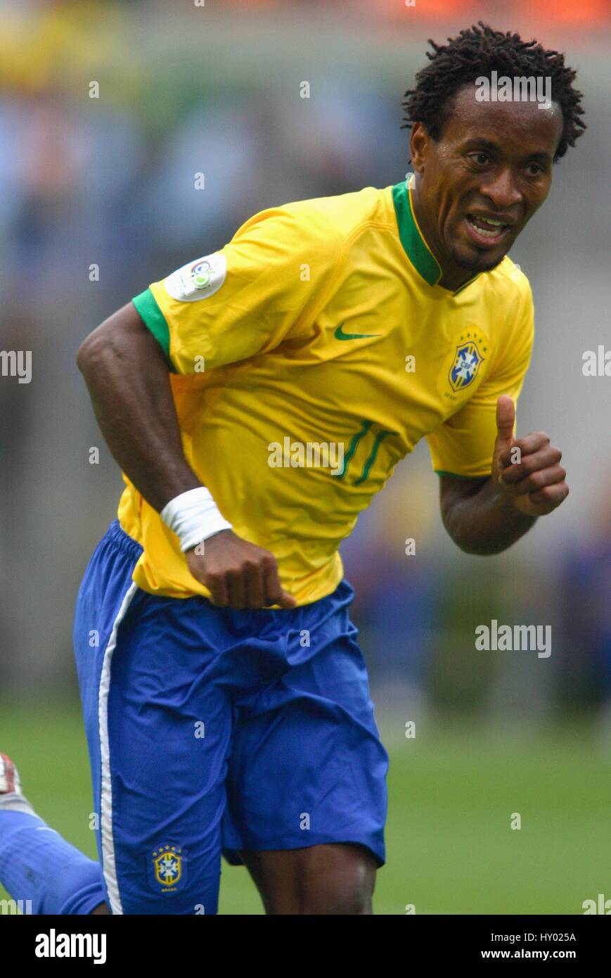 ZE ROBERTO BRAZIL & BAYERN MUNICH SIGNAL IDUNA PARK DORTMUND GERMANY 27 ...