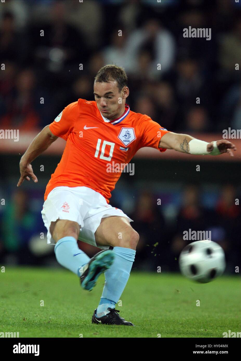 Wesley sneijder euro 2008 hi-res stock photography and images - Alamy