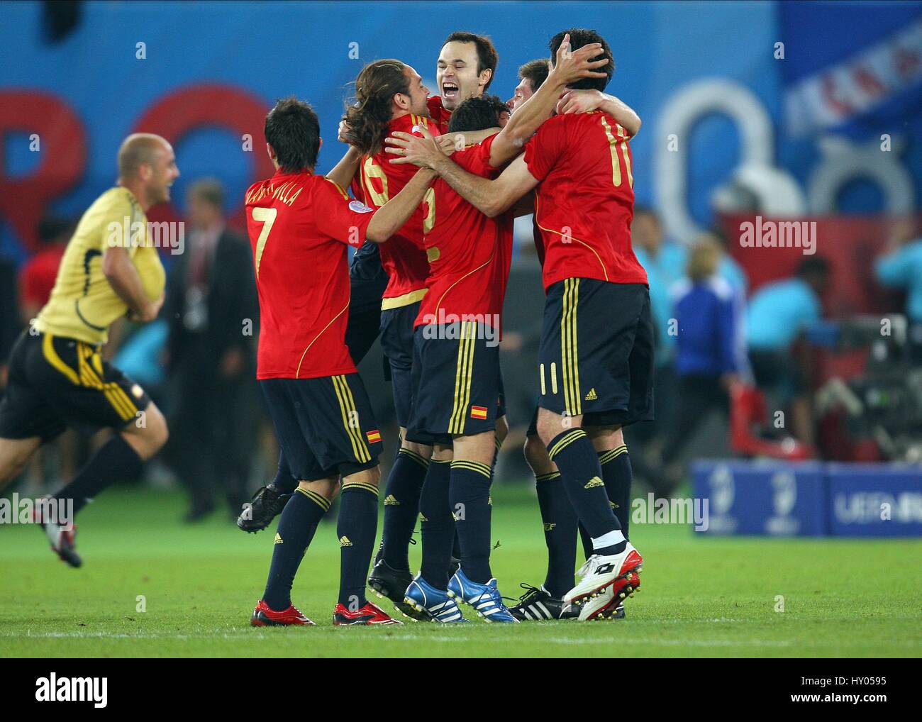 ANDRES INIESTA SPANISH PLAYERS GERMANY V SPAIN ERNST-HAPPEL-STADION ...