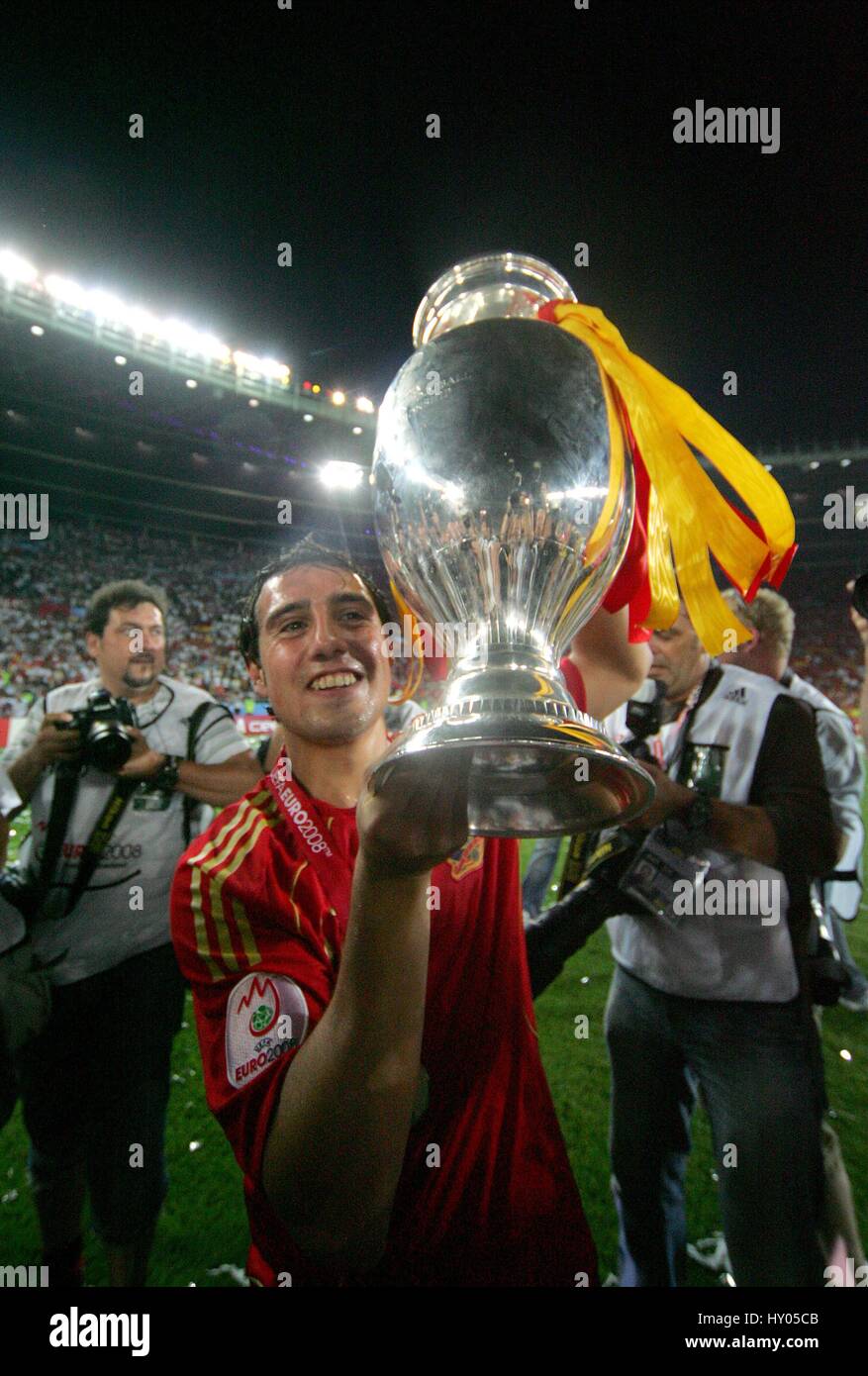 SANTI CAZORLA WITH TROPHY GERMANY V SPAIN ERNST-HAPPEL-STADION VIENNA ...