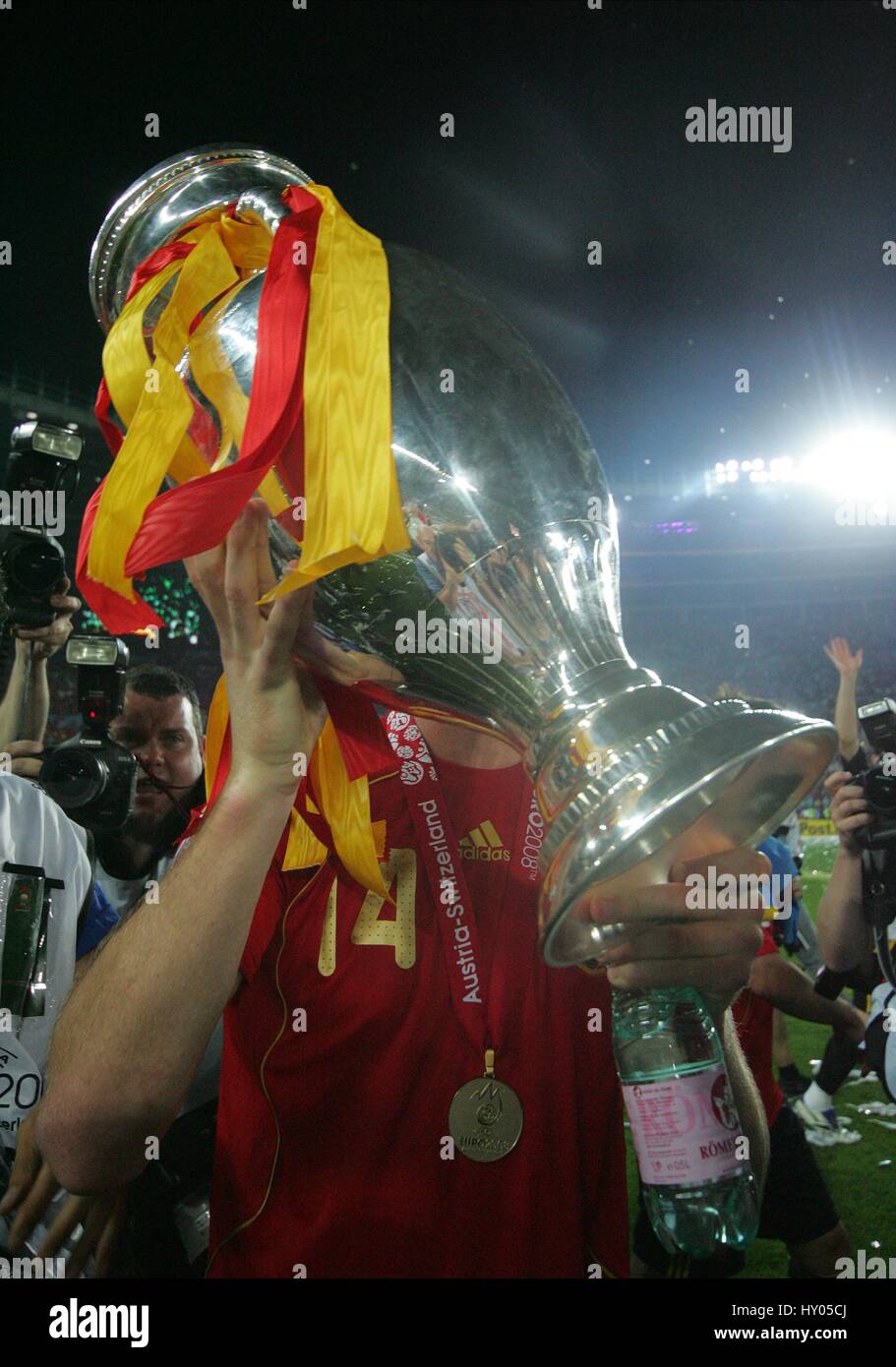 XABI ALONSO WITH TROPHY GERMANY V SPAIN ERNST-HAPPEL-STADION VIENNA ...
