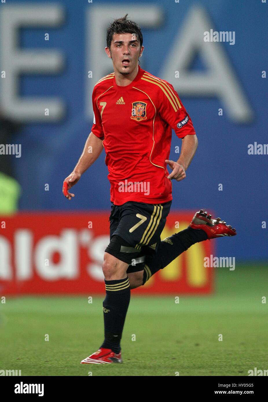 DAVID VILLA SPAIN & VALENCIA ERNST-HAPPEL STADIUM VIENNA AUSTRIA 22 ...