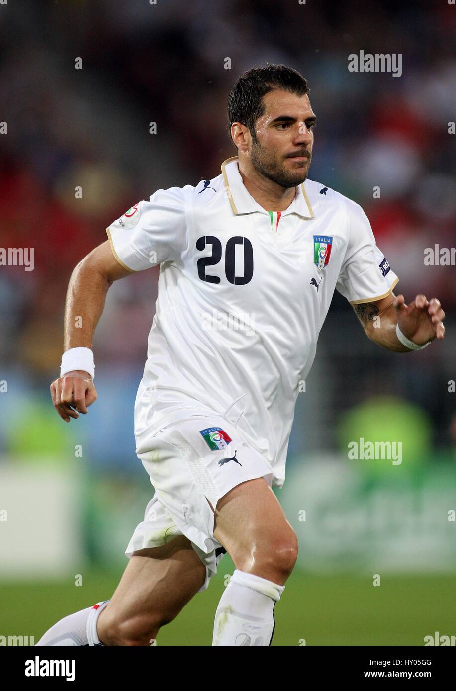 SIMONE PERROTTA ITALY & AS ROMA ERNST-HAPPEL STADIUM VIENNA AUSTRIA 22 ...