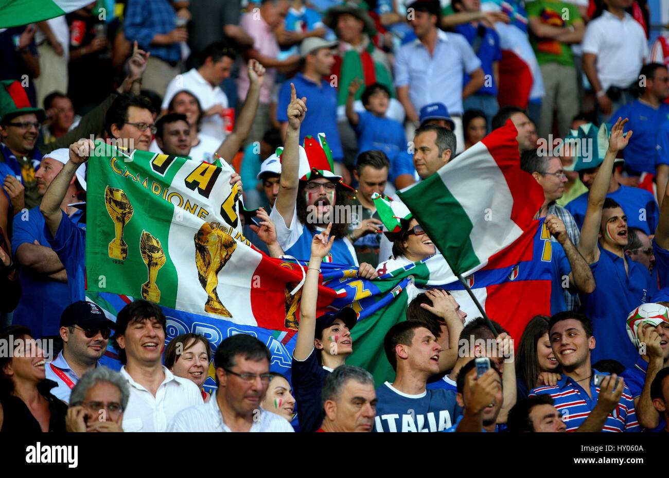 ITALY FANS SPAIN V ITALY EURO 2008 ERNST-HAPPEL STADIUM VIENNA AUSTRIA ...