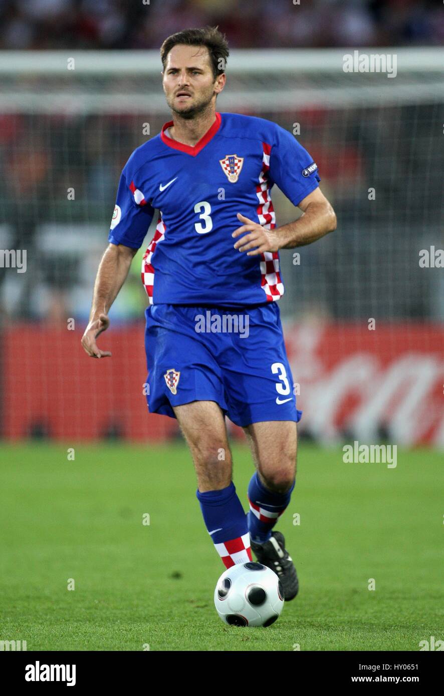 Berlin vienna hi-res stock photography and images - Alamy