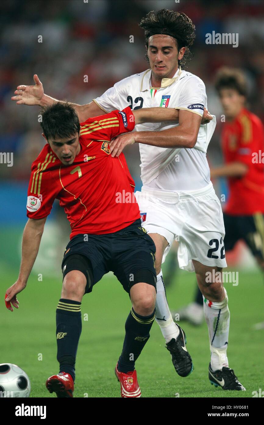 DAVID VILLA & ALBERTO AQUILANI SPAIN V ITALY ERNST-HAPPEL-STADION ...