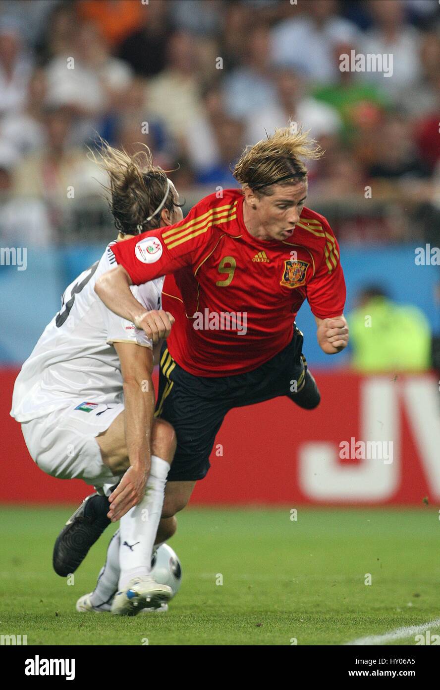 FERNANDO TORRES & AMBROSINI SPAIN V ITALY ERNST-HAPPEL STADIUM VIENNA ...