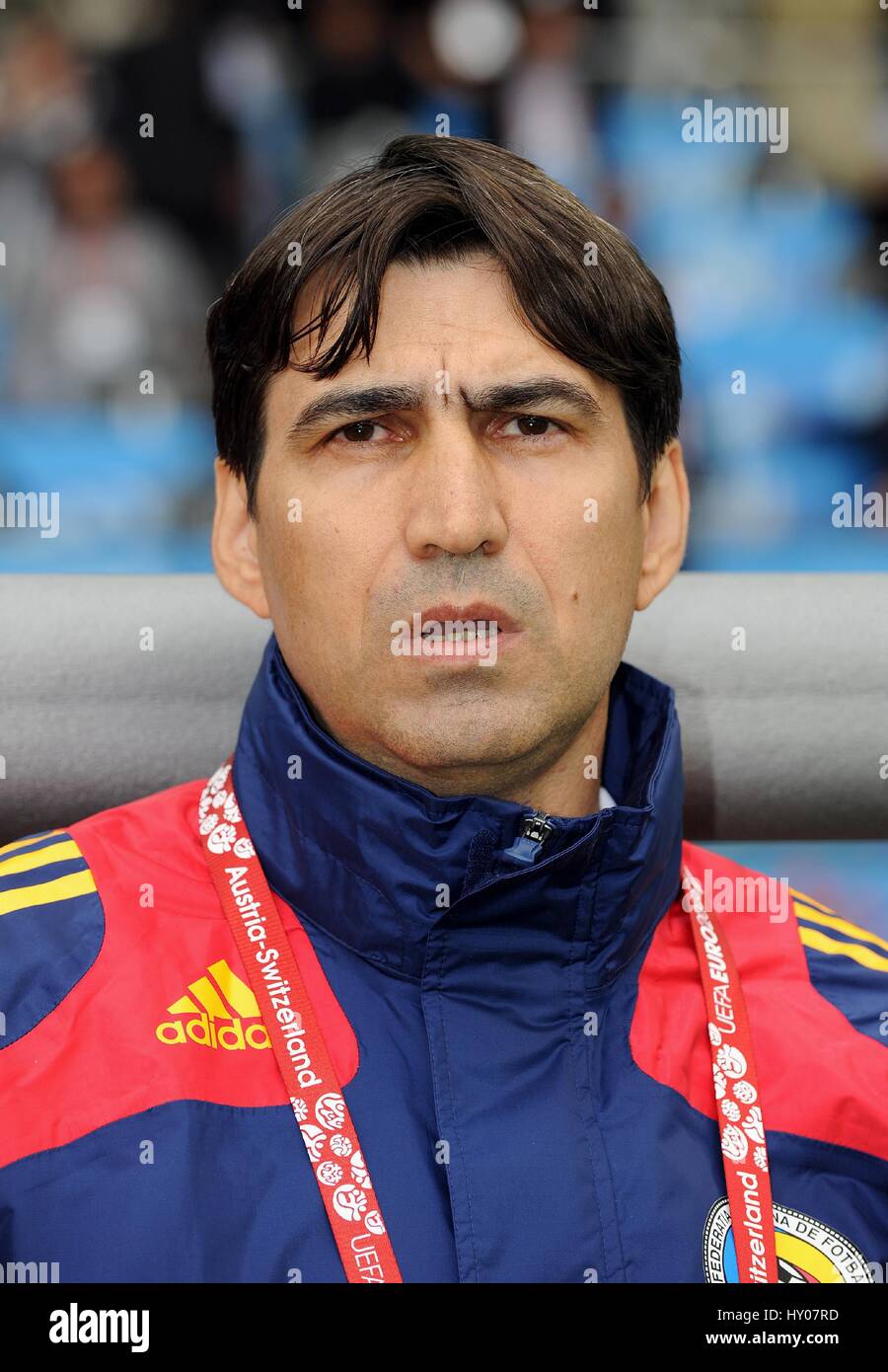 VICTOR PITURCA ROMANIA COACH LETZIGRUND STADUIM ZURICH SWITZERLAND 13 ...