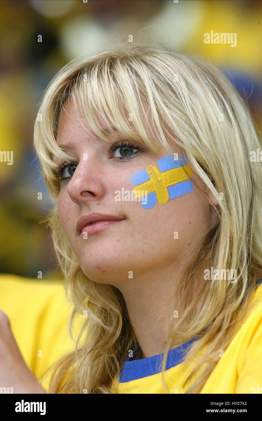 Swedish football fan hi-res stock photography and images - Alamy