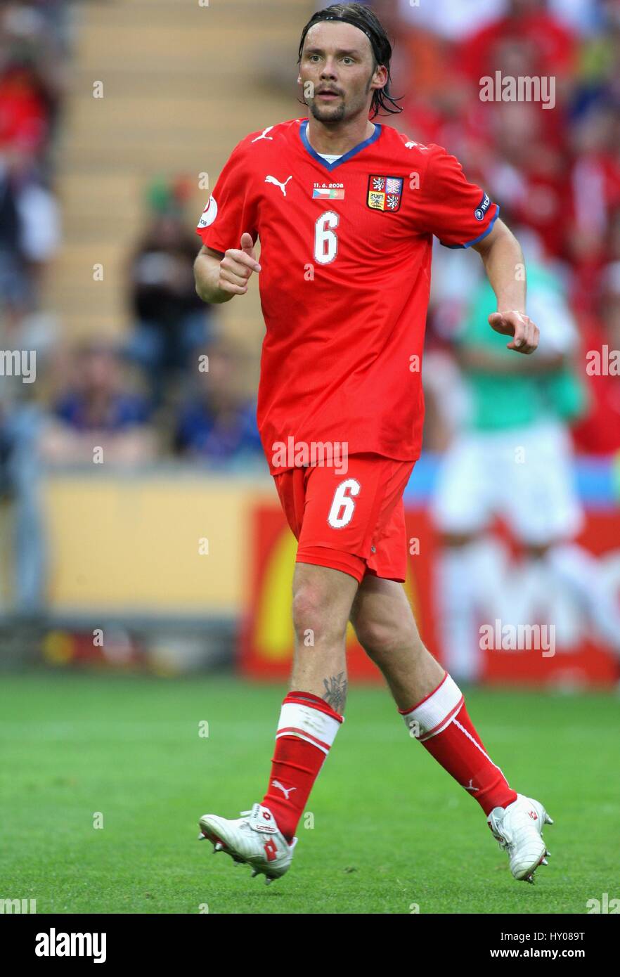 MAREK JANKULOVSKI CZECH REPUBLIC & AC MILAN STADE DE GENEVE GENEVE ...