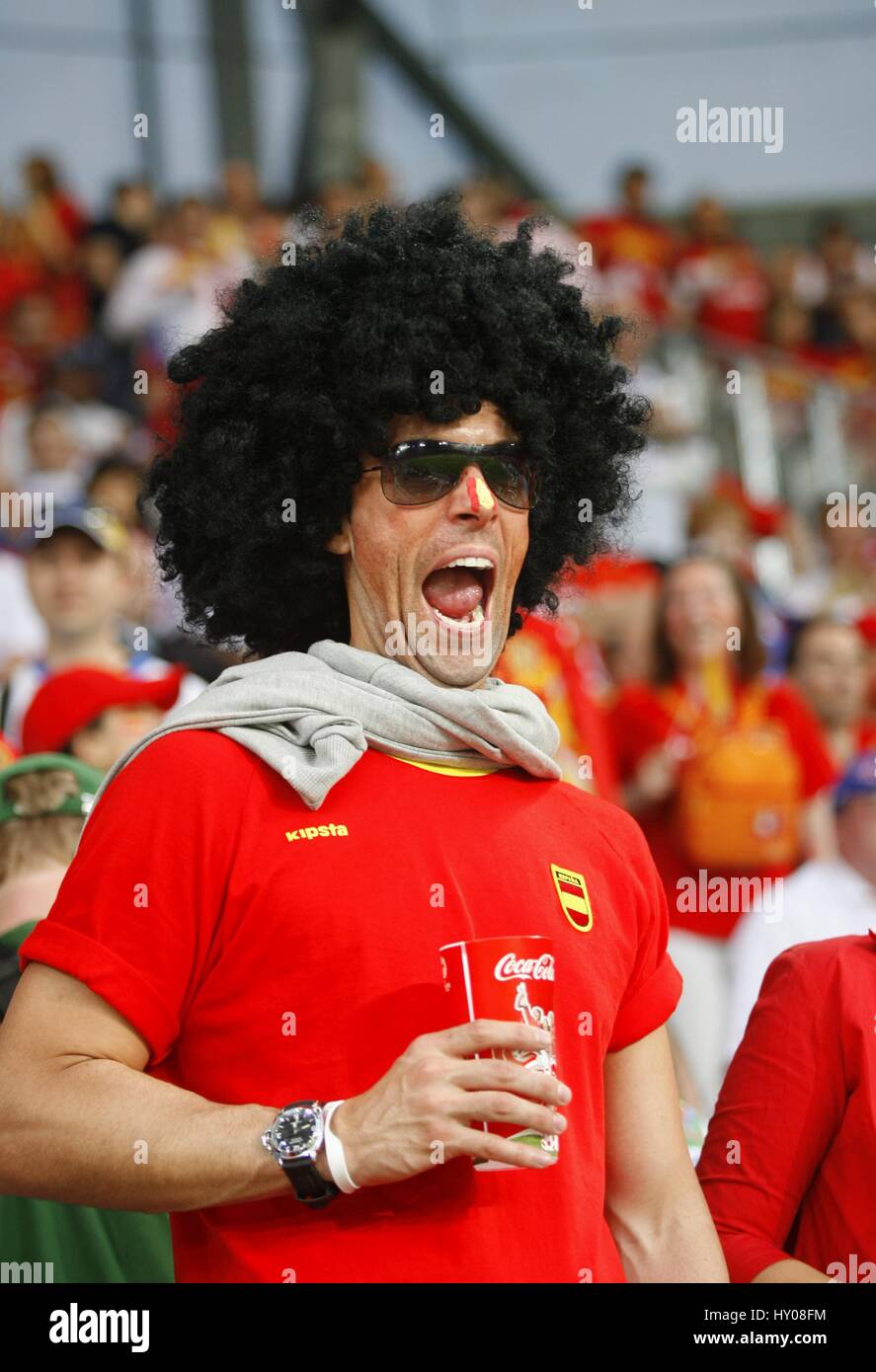 Spain fan hi-res stock photography and images - Alamy