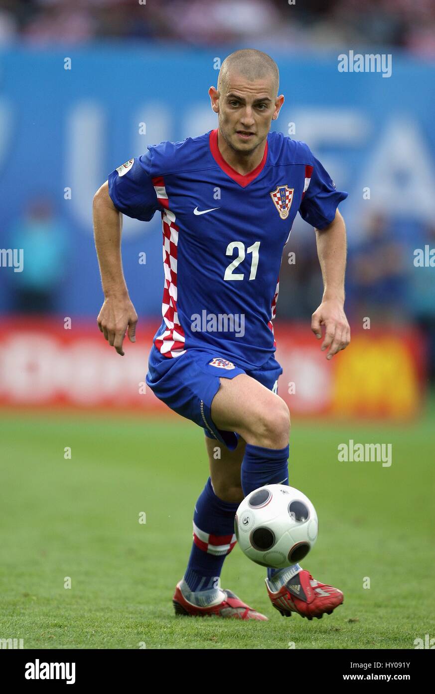 MLADEN PETRIC CROATIA & BORUSSIA DORTMUND ERNST-HAPPEL-STADION VIENNA ...