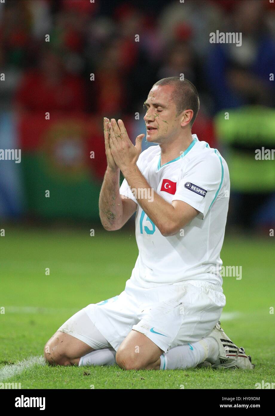 Asik hi-res stock photography and images - Alamy