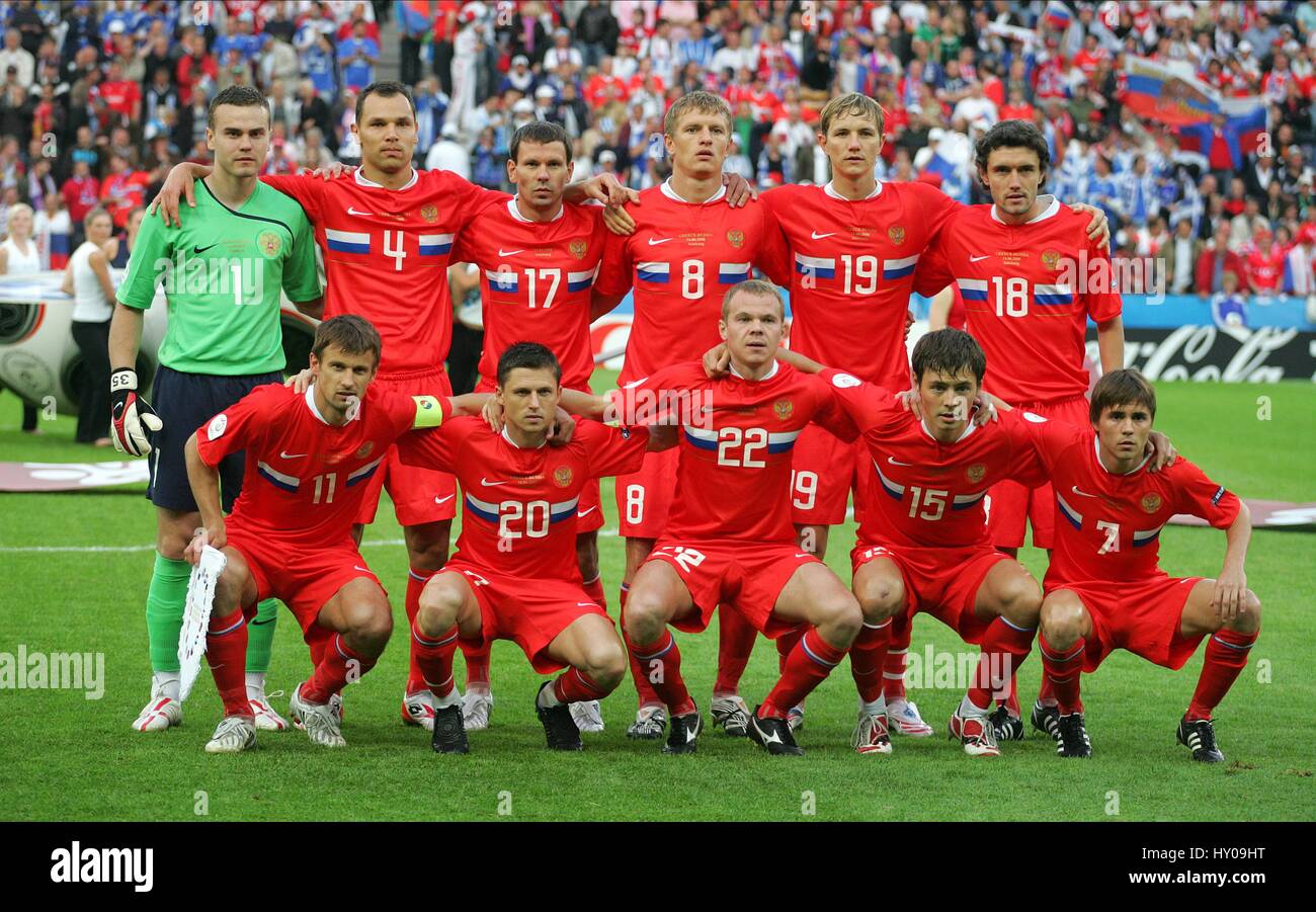 Russian football hi-res stock photography and images - Alamy