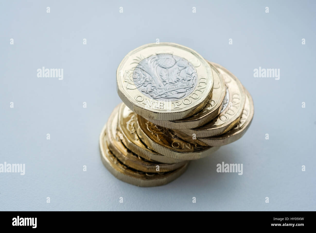 New pound coins hi-res stock photography and images - Alamy