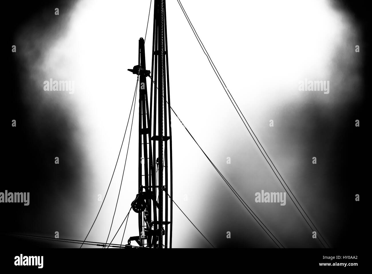 Mast of a fishing boat hi-res stock photography and images - Alamy