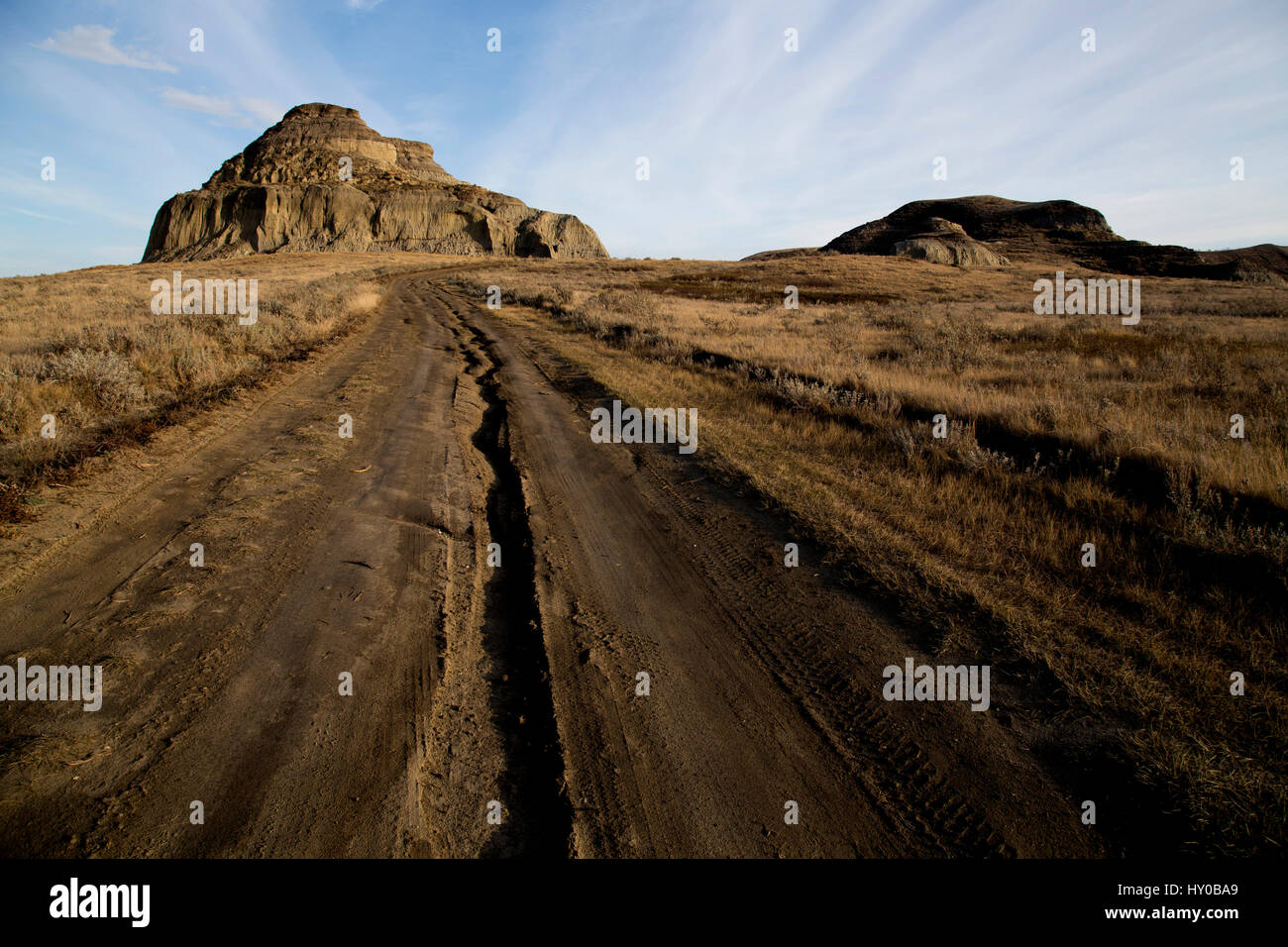 Badlands Canada Saskatchewan Big Muddy Castle Butte Stock Photo - Alamy