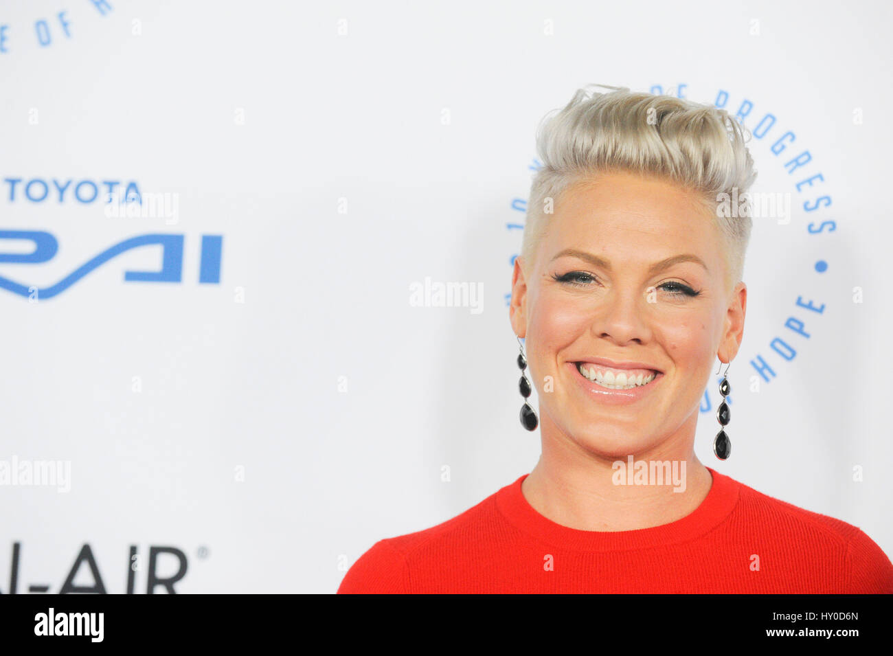 Alecia beth moore hi-res stock photography and images - Alamy