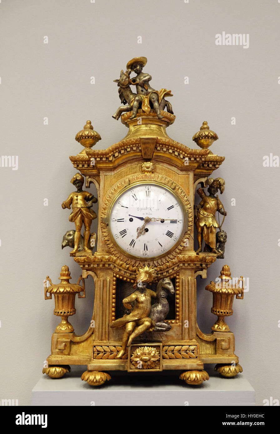 18th century clock hi-res stock photography and images - Alamy