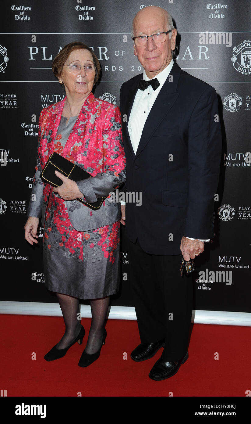 Sir Bobby and Lady Charlton arrive at Manchester United Old Trafford ...