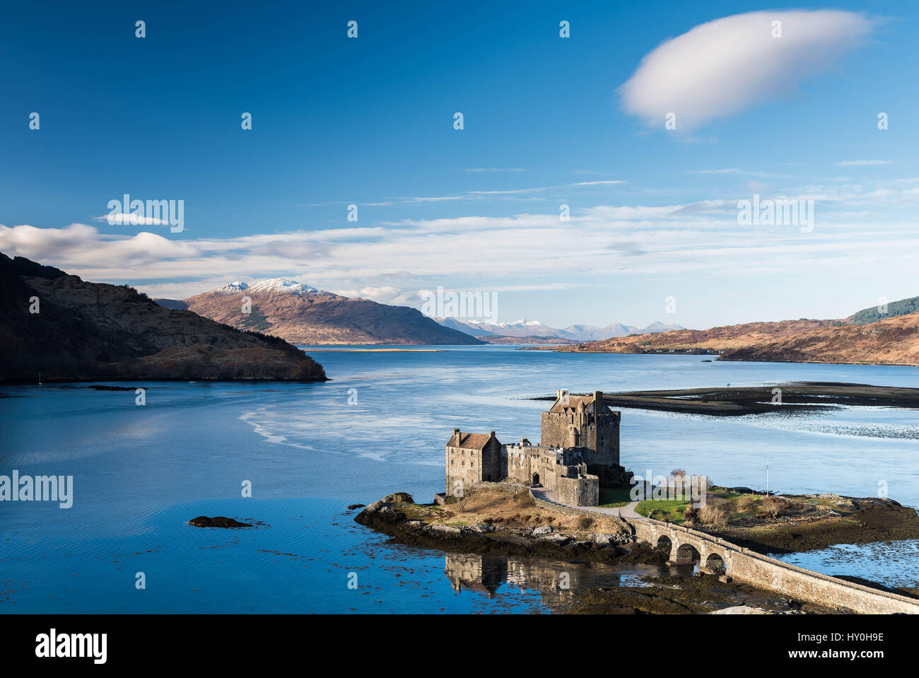Scottish iconic castle hi-res stock photography and images - Alamy