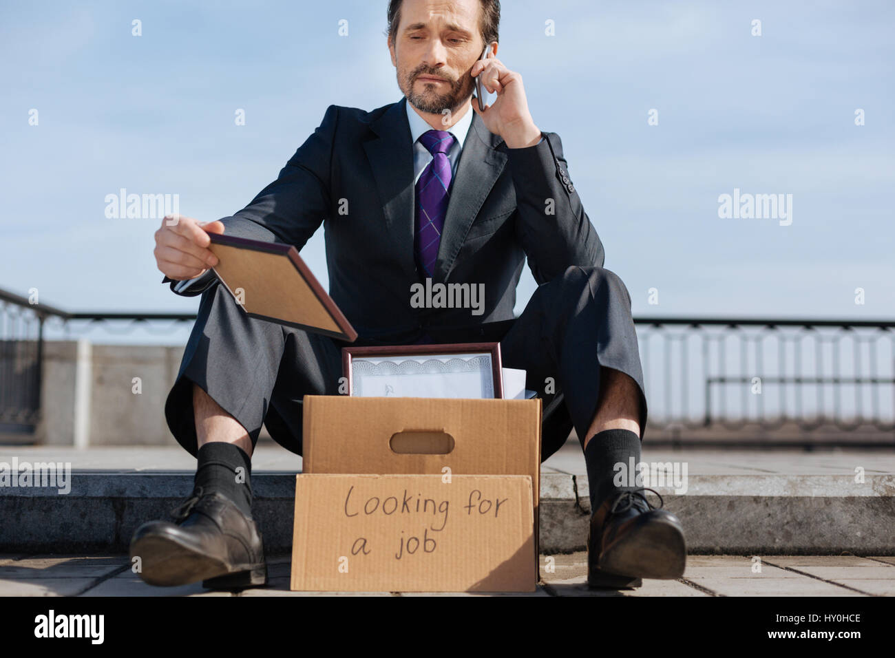 Jobless cardboard hi-res stock photography and images - Alamy