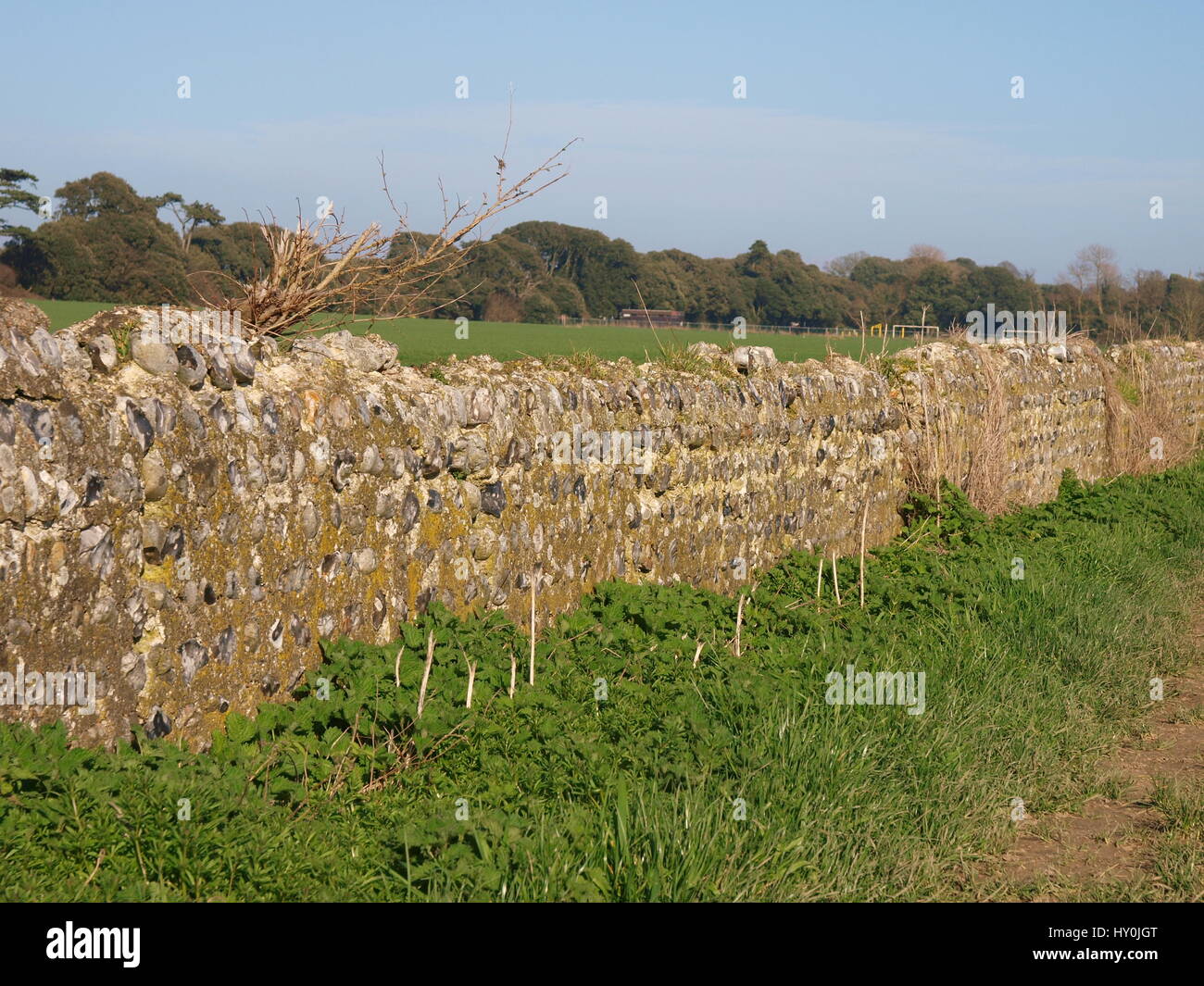 In flint wall hi-res stock photography and images - Alamy