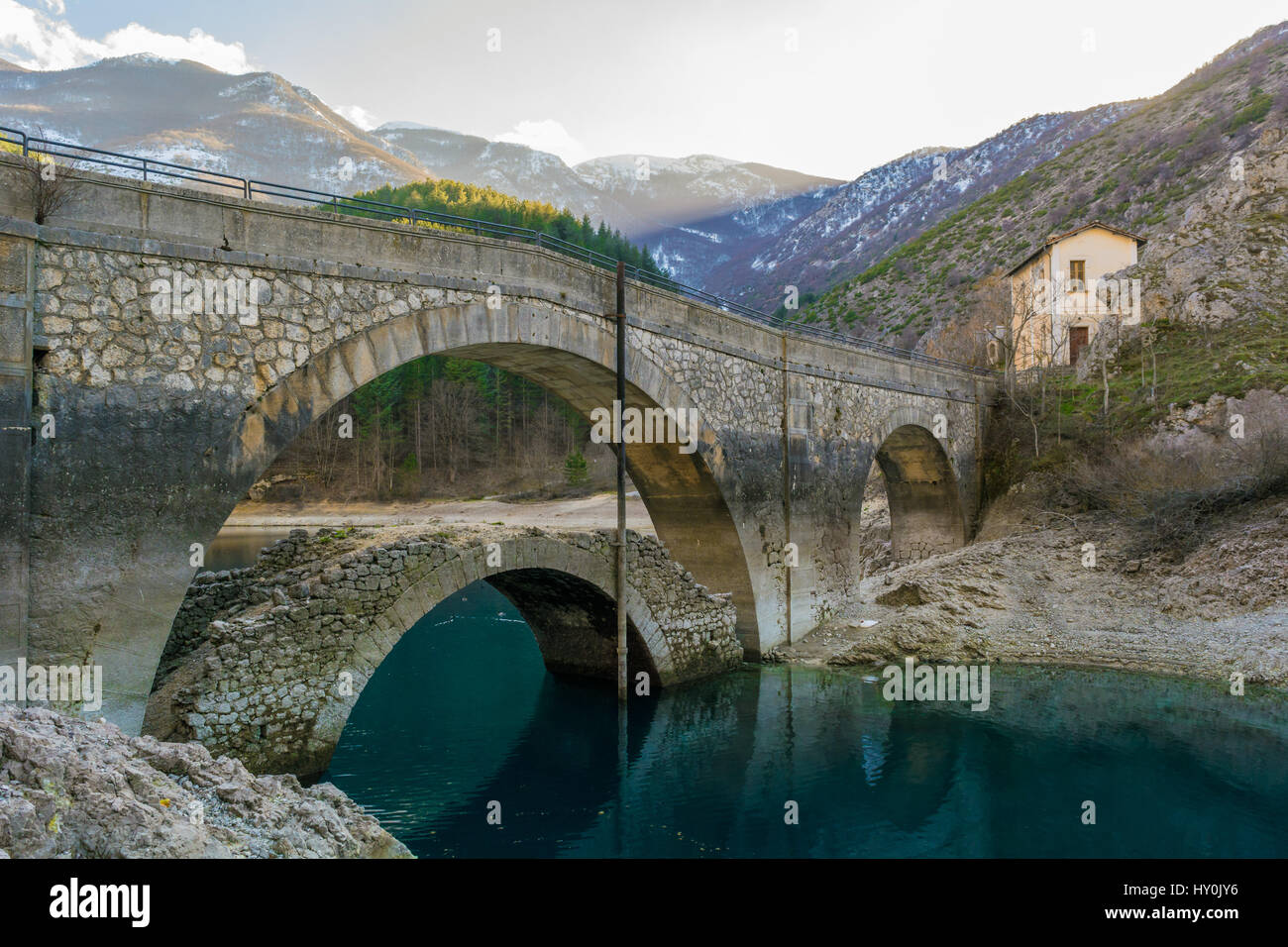 Villalago (Abruzzo, Italy) - A charming little medieval village in the ...