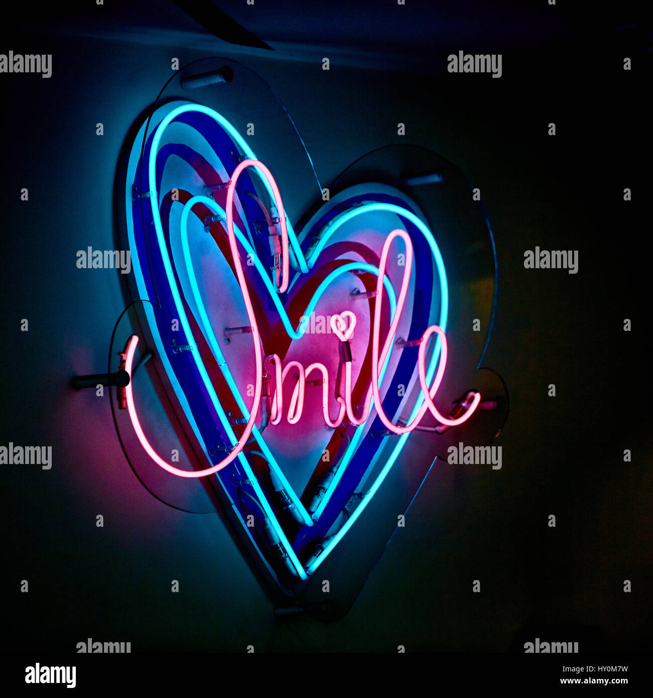 Heart london sign hi-res stock photography and images - Alamy