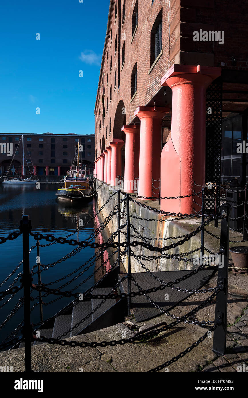 The Albert Dock is a complex of dock buildings and warehouses in ...
