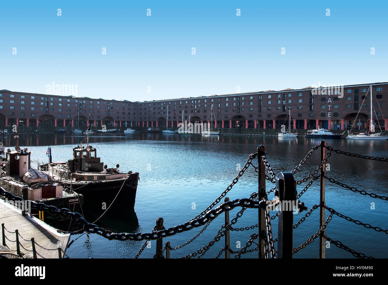 The Albert Dock is a complex of dock buildings and warehouses in ...