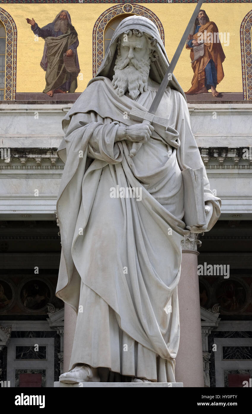 Saint Paul statue in front of the basilica of Saint Paul Outside the ...