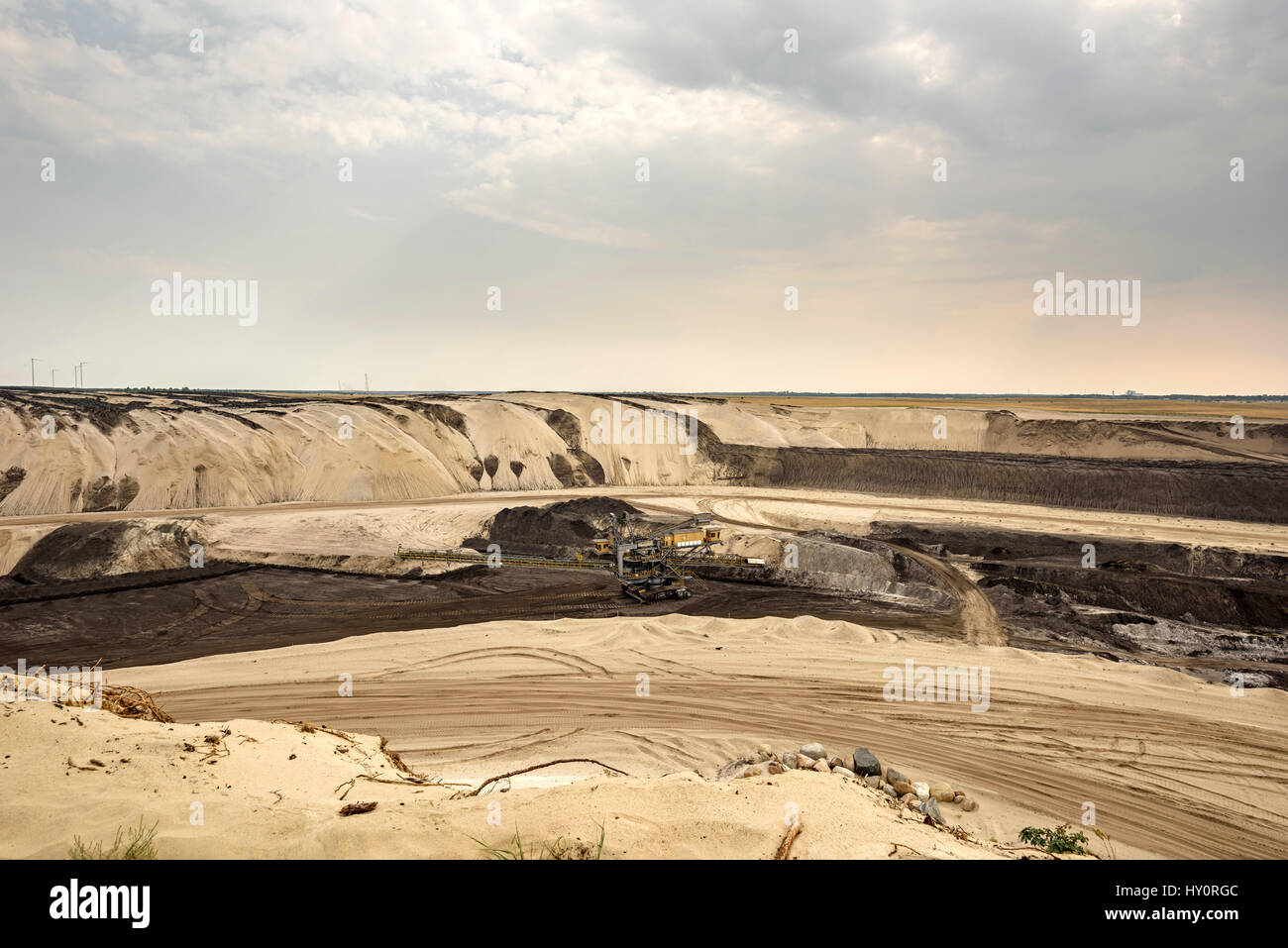 Open pit coal mine hi-res stock photography and images - Alamy