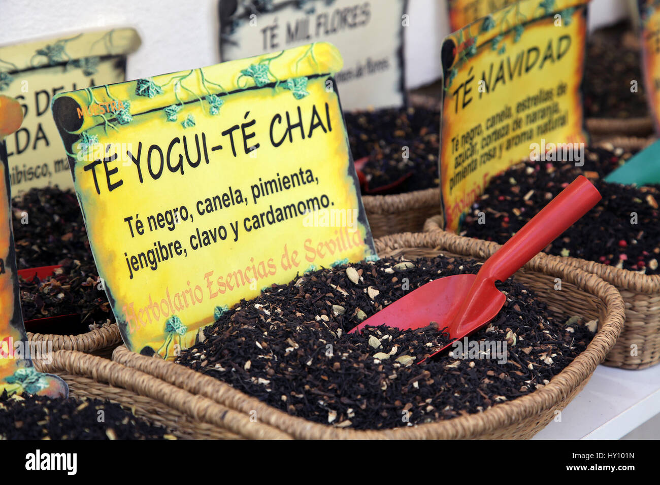 Tea flavors hi-res stock photography and images - Alamy