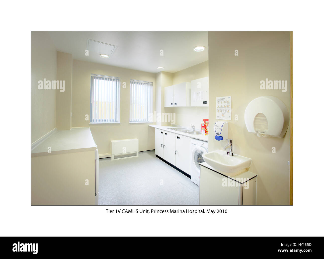 Table in room set Cut Out Stock Images & Pictures - Alamy