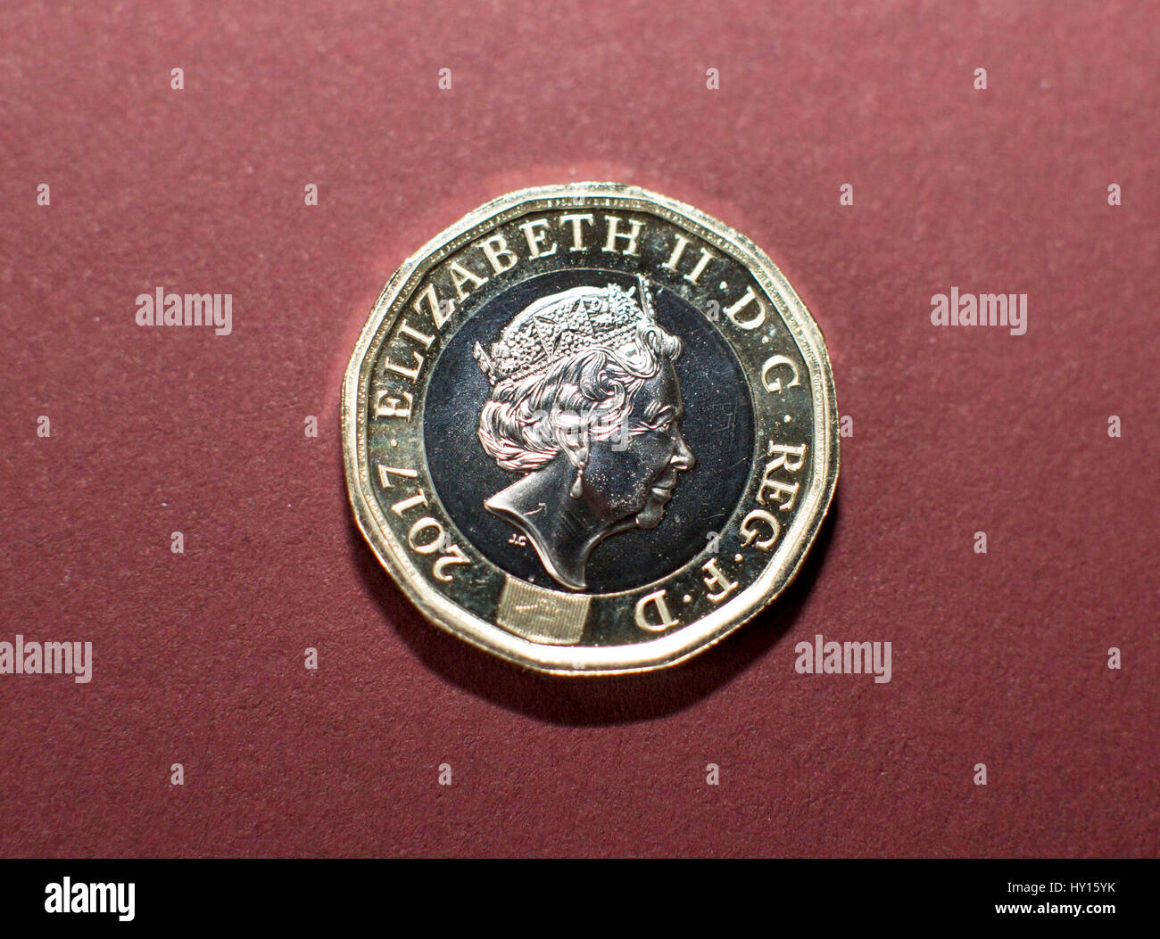 New one pound coin design hi-res stock photography and images - Alamy