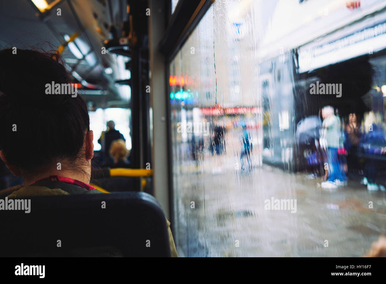Bus on city hi-res stock photography and images - Alamy