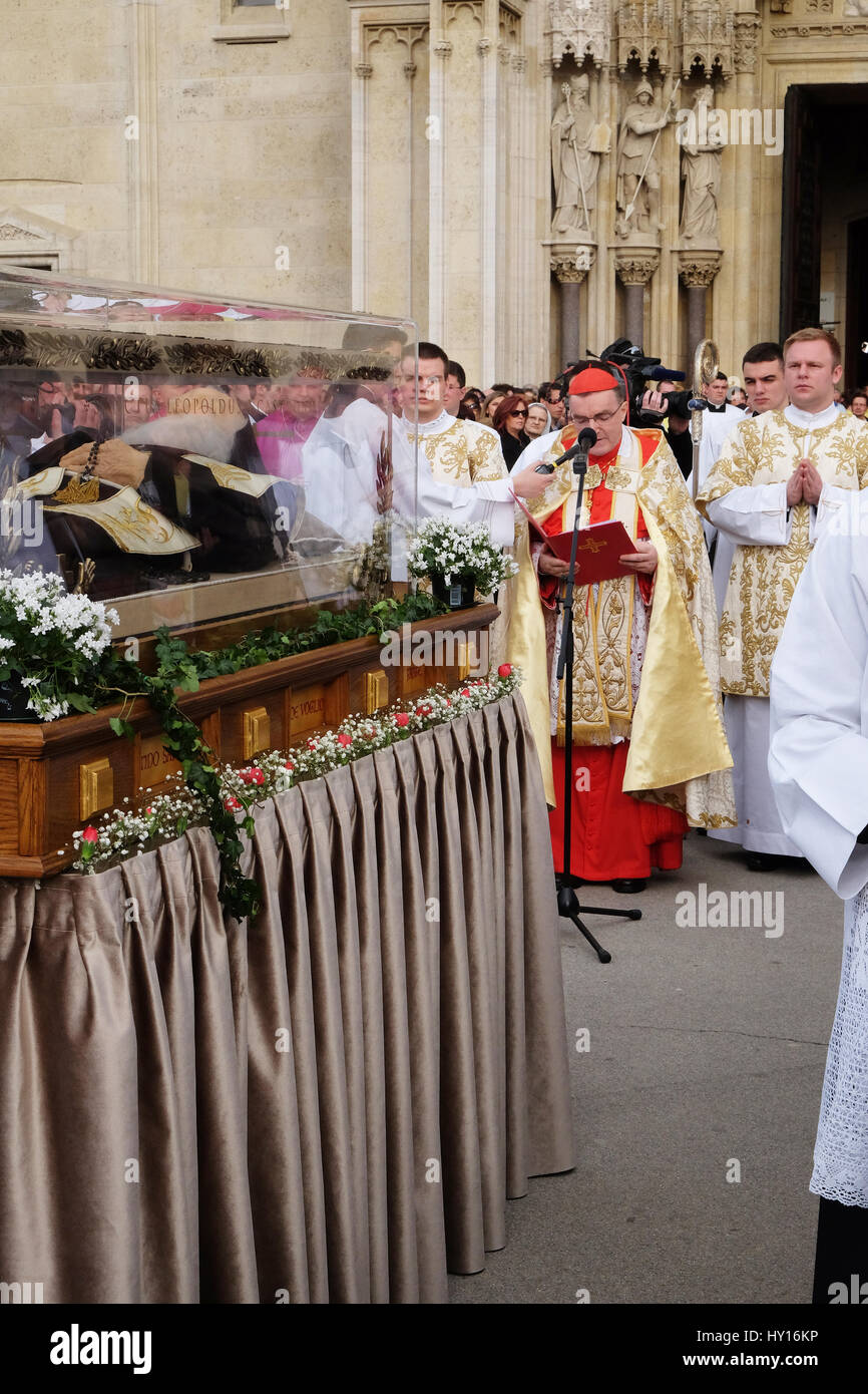 Arrival of the body of St. Leopold Mandic in Zagreb Cathedral, Croatia ...