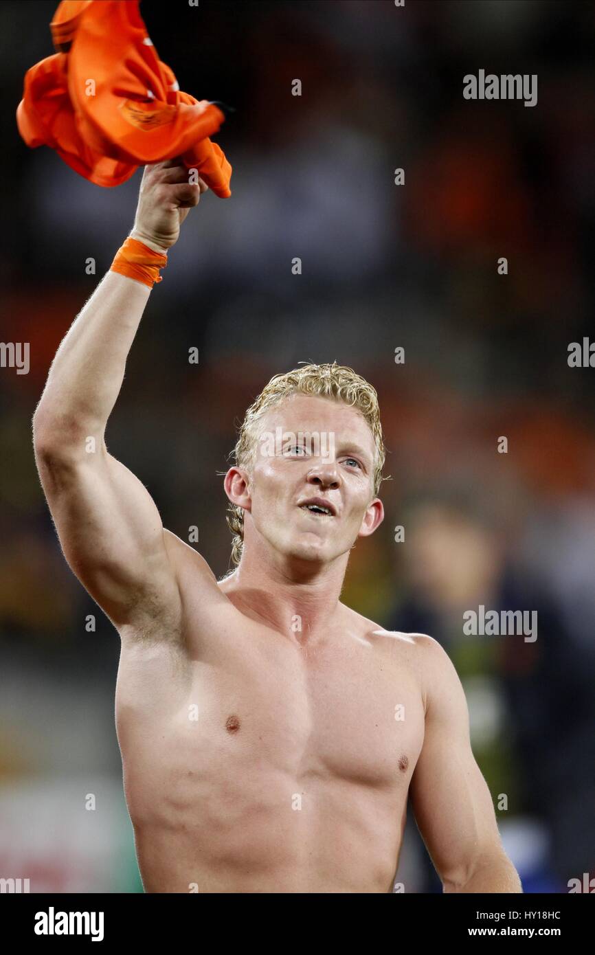 DIRK KUYT HOLLAND LIVERPOOL FC HOLLAND & LIVERPOOL FC GREEN POINT ...