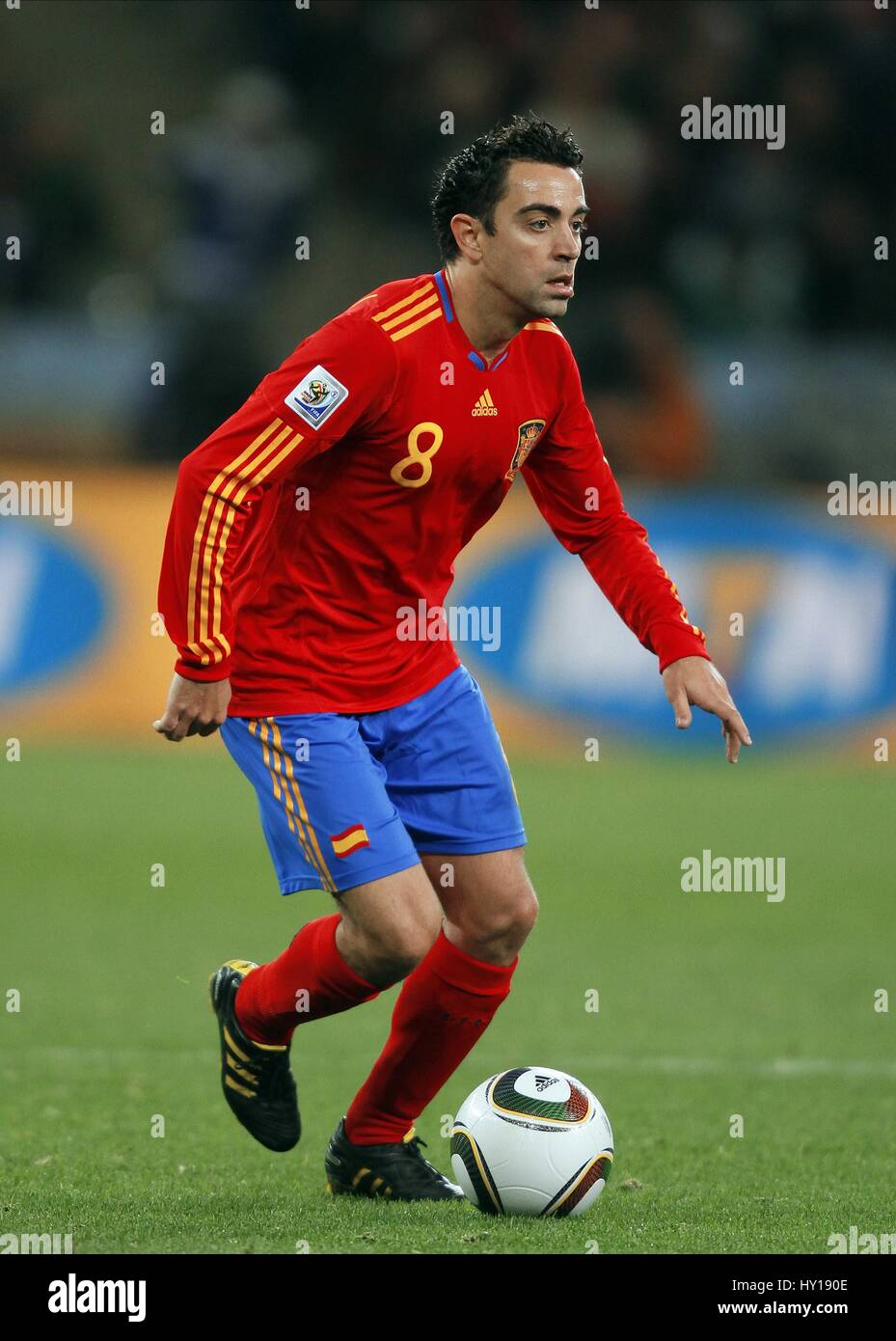 XAVI SPAIN & BARCELONA SPAIN & BARCELONA GREEN POINT STADIUM CAPE TOWN ...