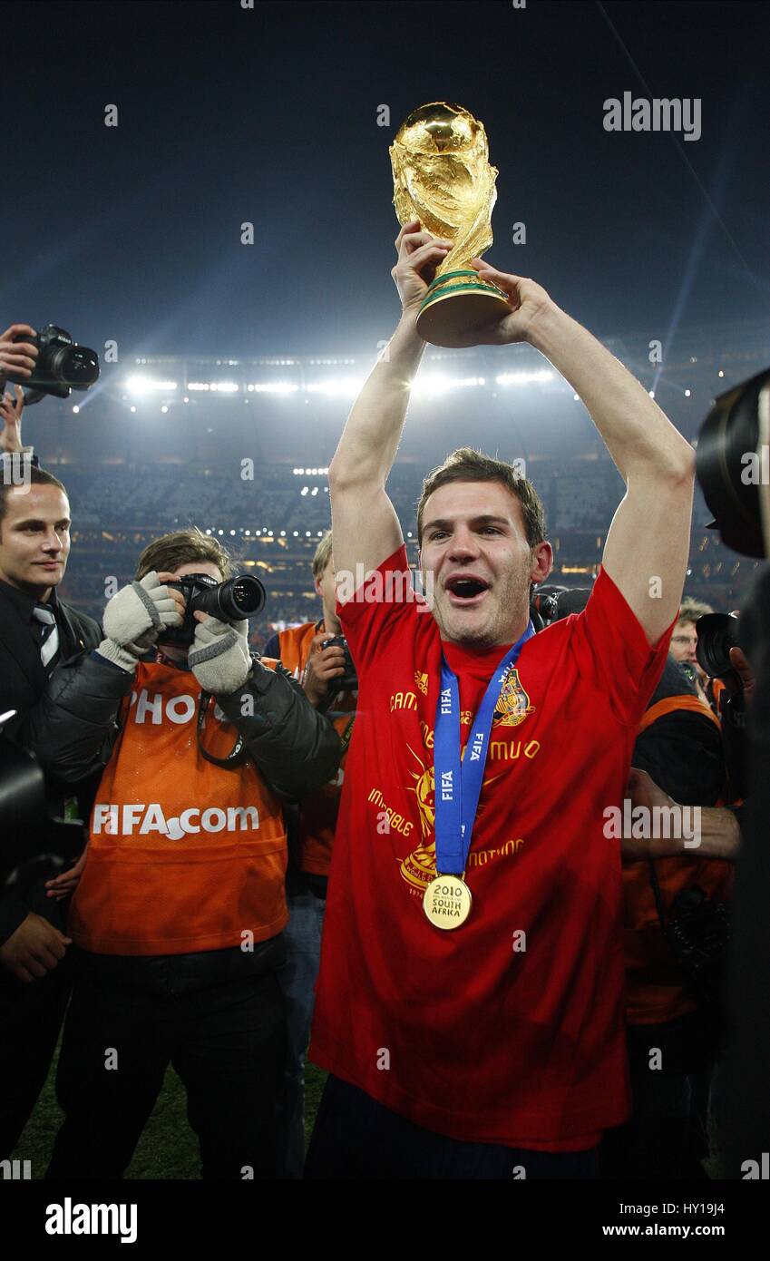 Juan mata world cup spain 2010 hi-res stock photography and images - Alamy