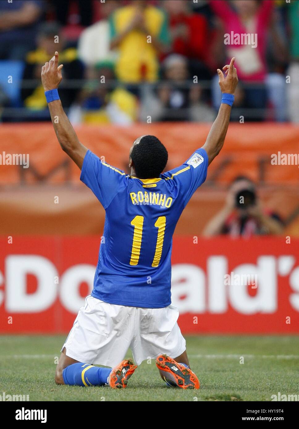 ROBINHO BRAZIL & MANCHESTER CITY FC BRAZIL & MANCHESTER CITY FC NELSON ...