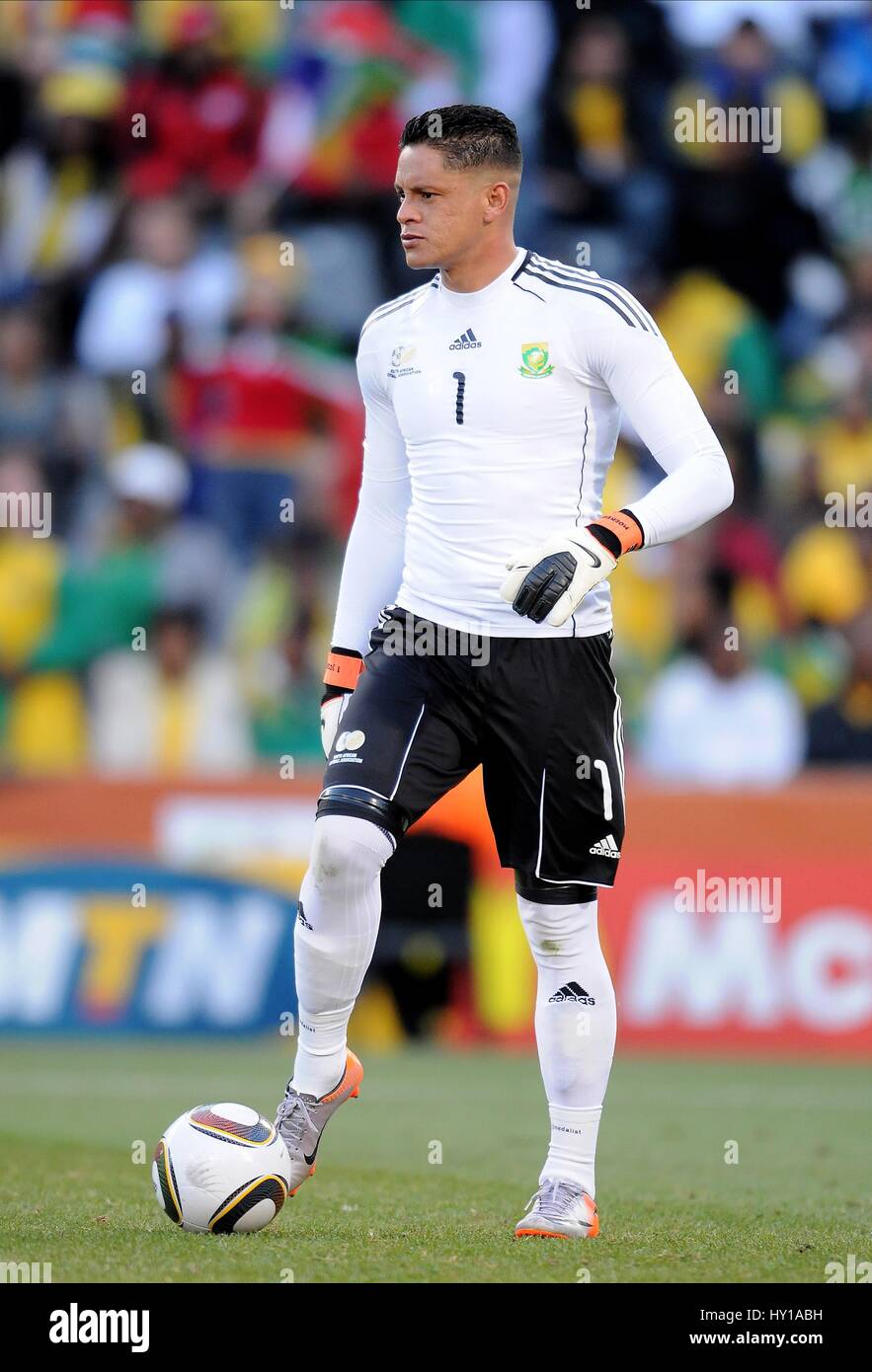 MONEEB JOSEPHS SOUTH AFRICA & ORLANDO PIRATES SOUTH AFRICA & ORLANDO ...