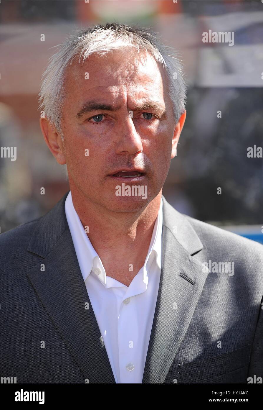BERT VAN MARWIJK HOLLAND COACH HOLLAND COACH SOCCER CITY SOUTH AFRICA ...