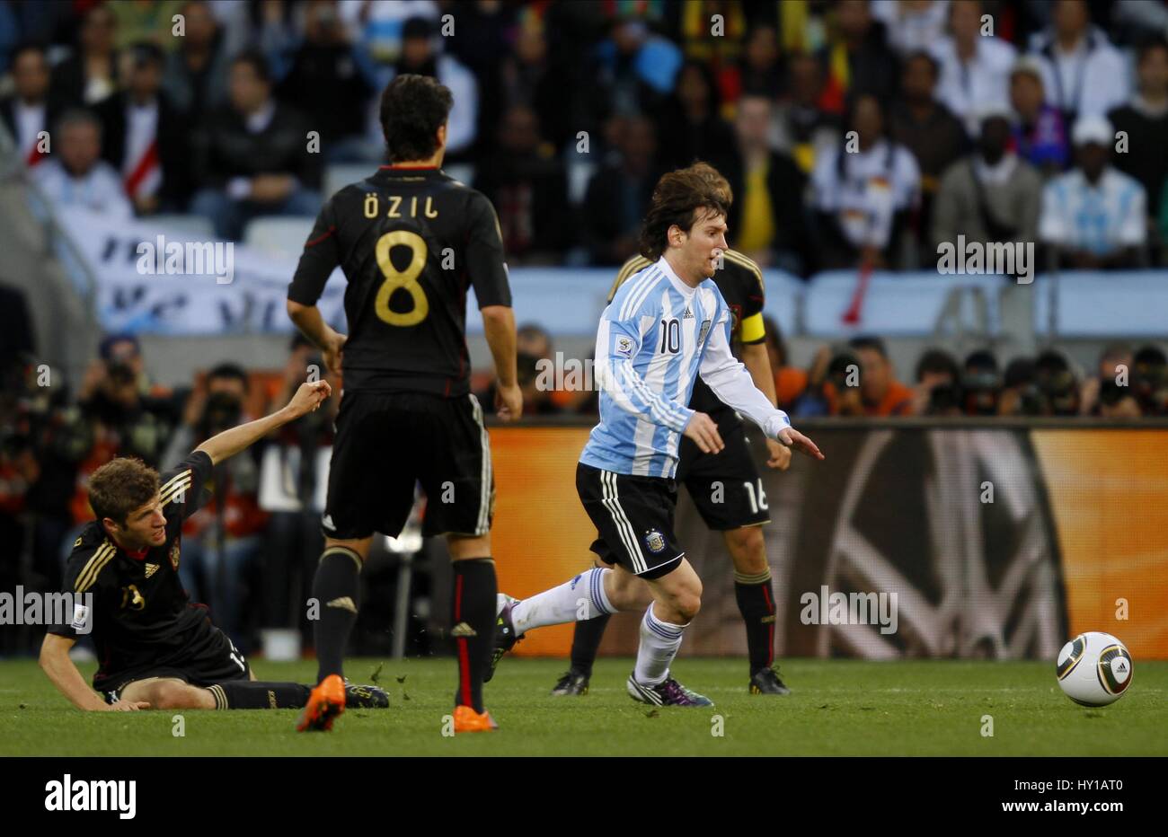 Lionel messi argentina germany green hi-res stock photography and ...