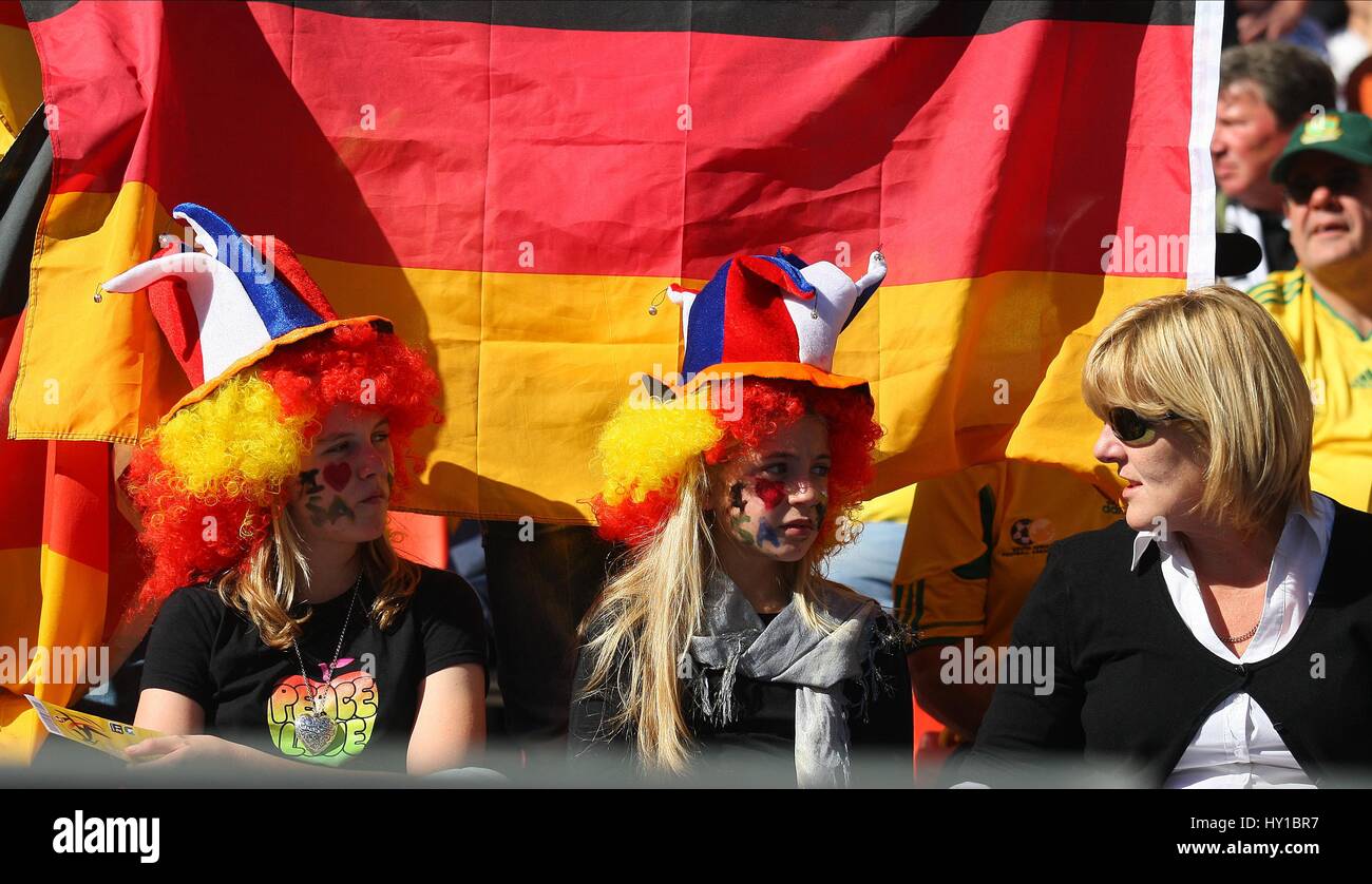 Serbian fans serbia hi-res stock photography and images - Alamy