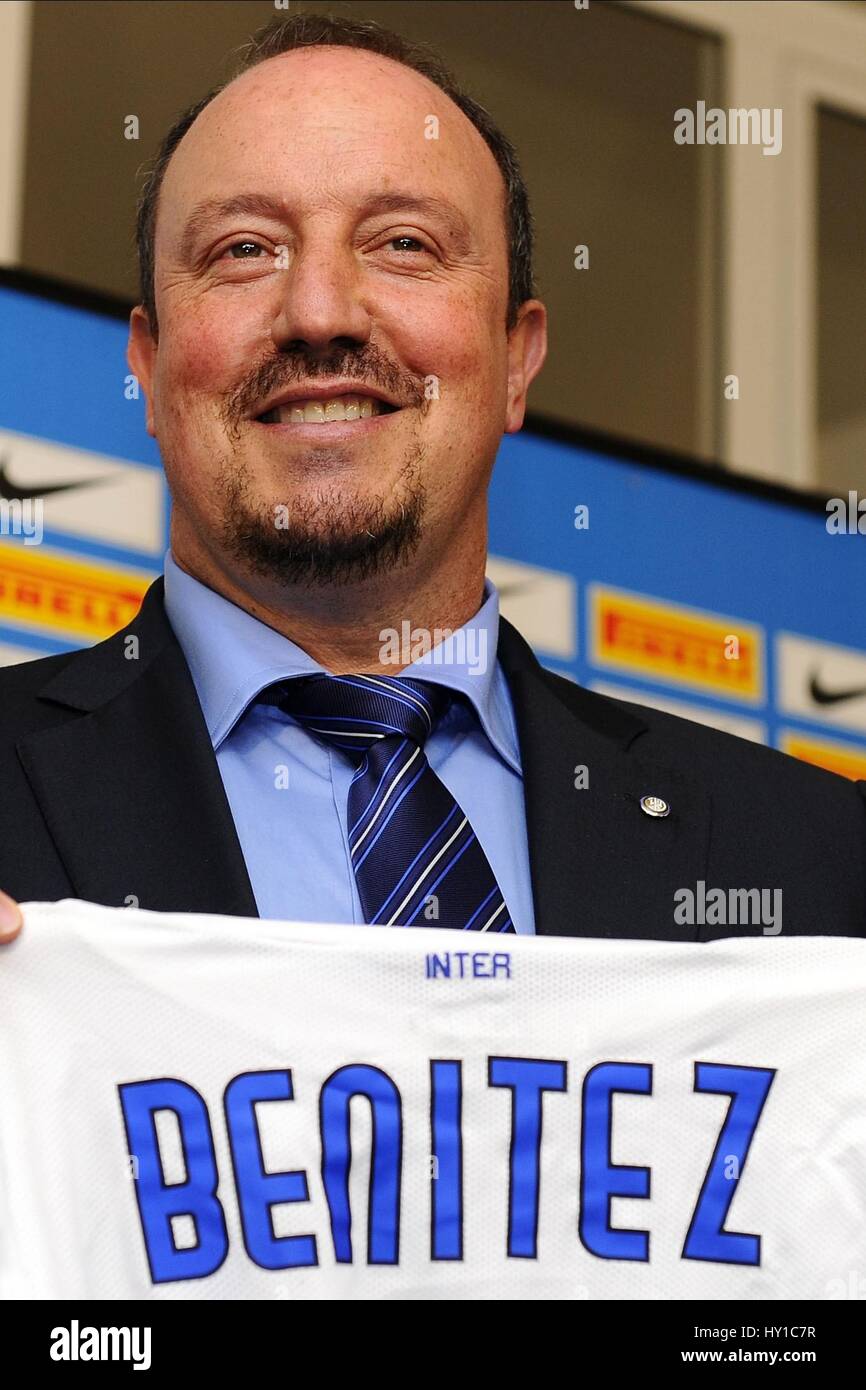 Football coach uk hi-res stock photography and images - Alamy